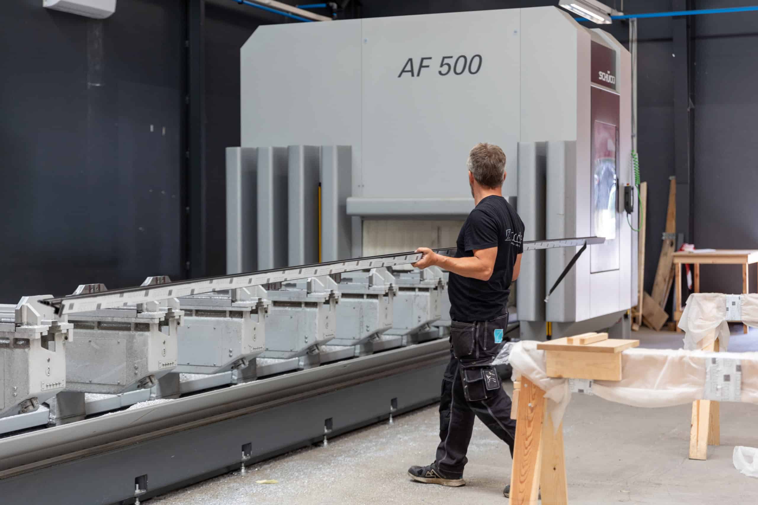 Topmoderne produktion & kapacitet til at håndtere store entrepriser